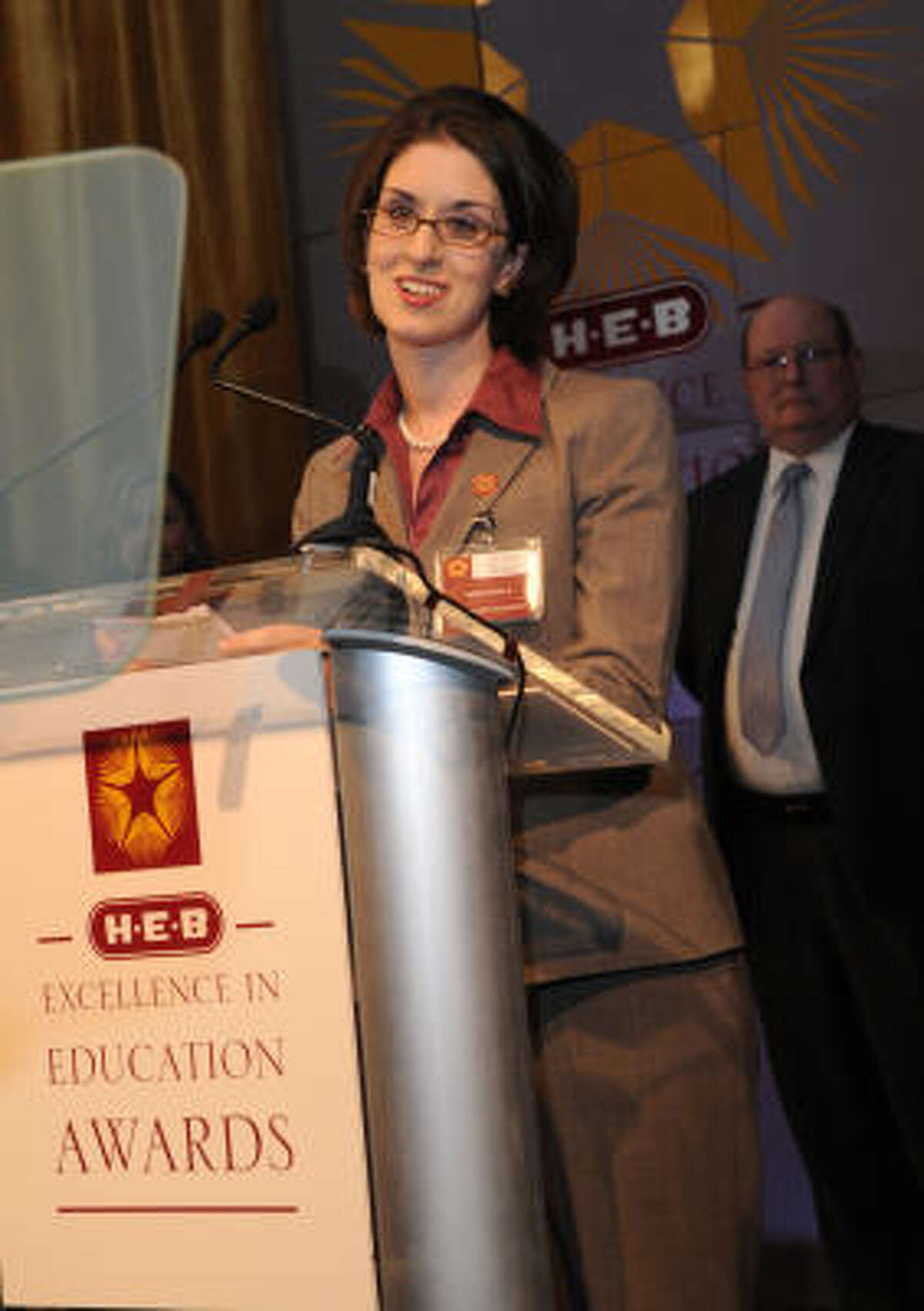 Sugar Land math teacher and her school win $5,000