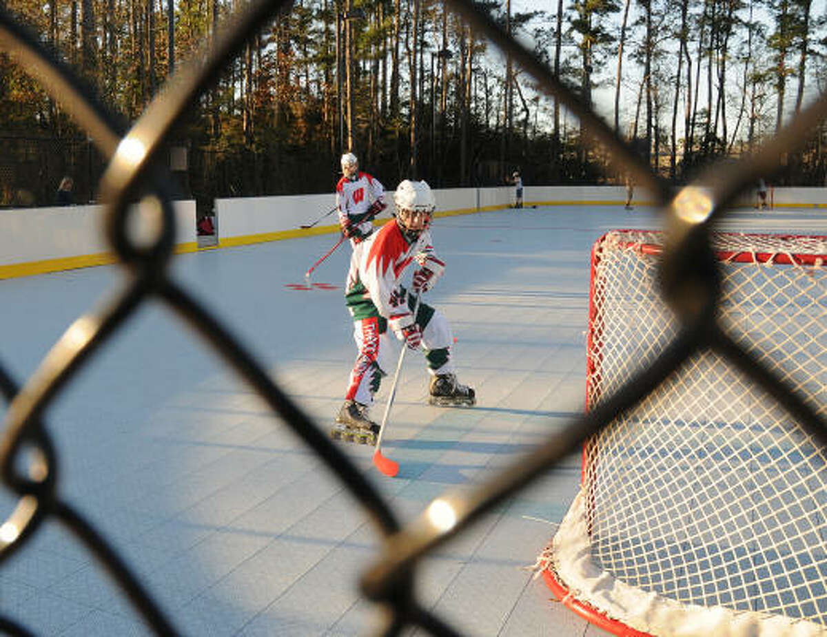 The Woodlands opens in-line hockey rink (with photos)