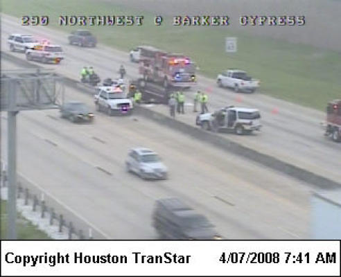 U.S. 290 reopens after wreck scene cleared