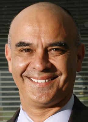 Noriega won't give GOP his military record