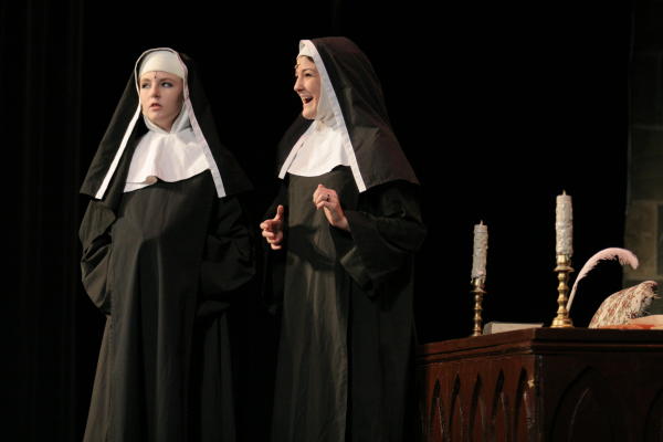 Katy presents 'The Sound of Music' (w/photos)