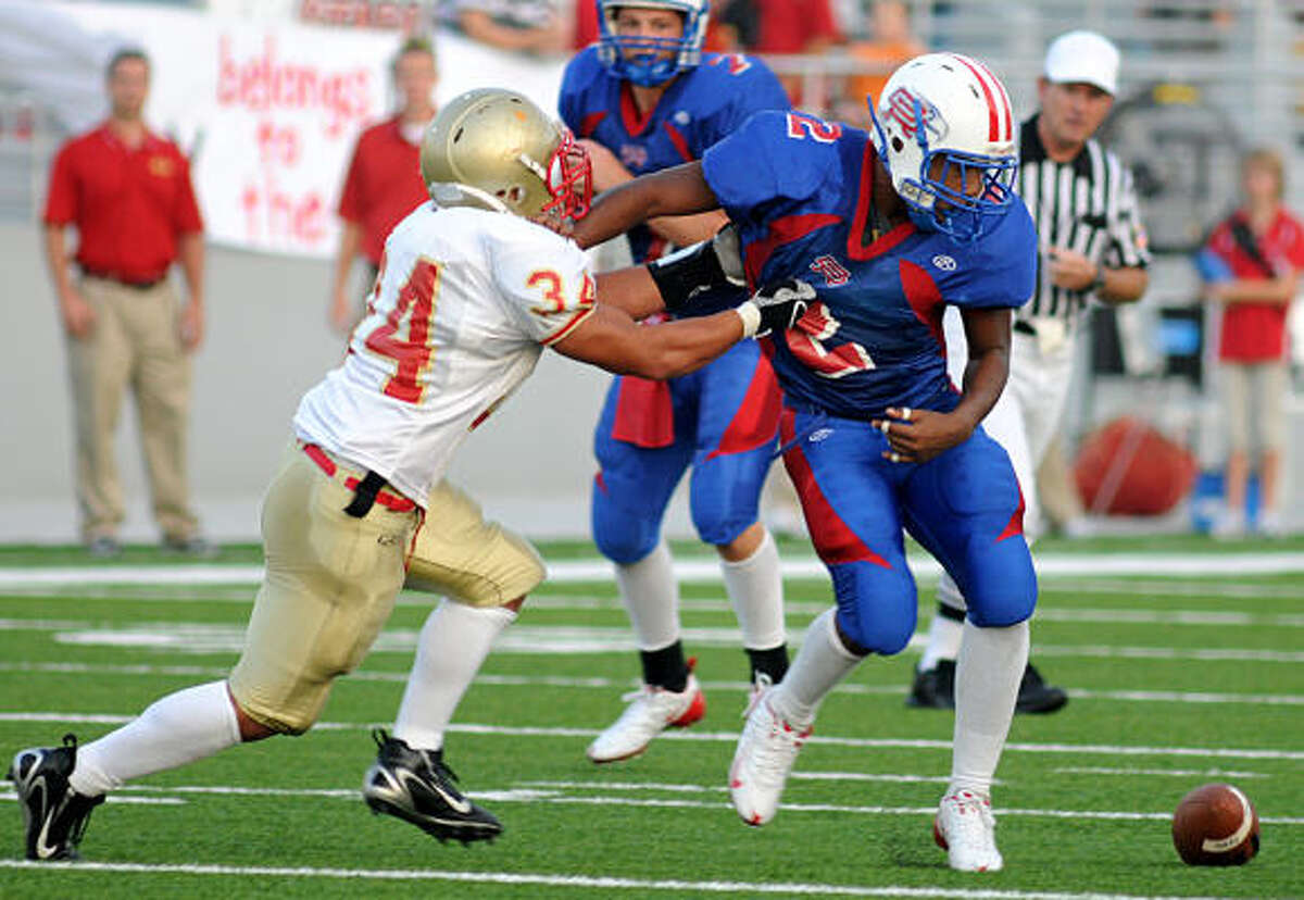 Caney Creek football program shows promise