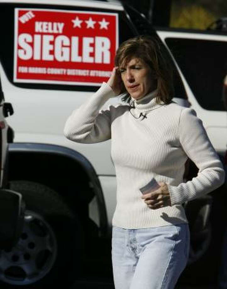 Lykos, Siegler let barbs fly in Harris County DA's race - Houston Chronicle