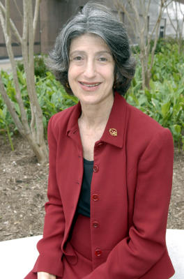 FACES IN THE CROWD: Houstonian recognized for community service