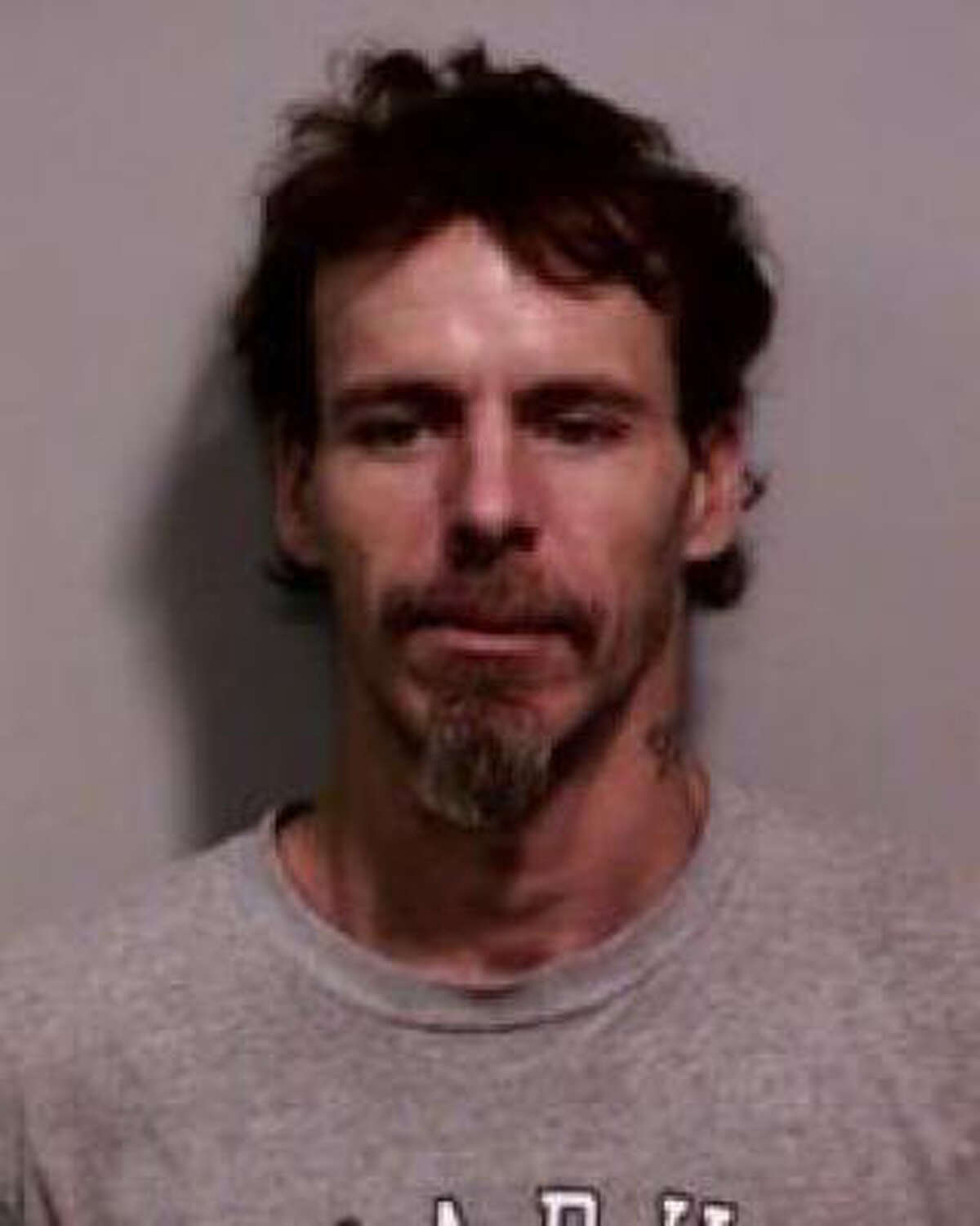 Alvin couple jailed after children taken from foster home