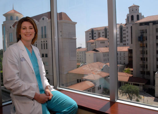 Physician nets hospital's annual award