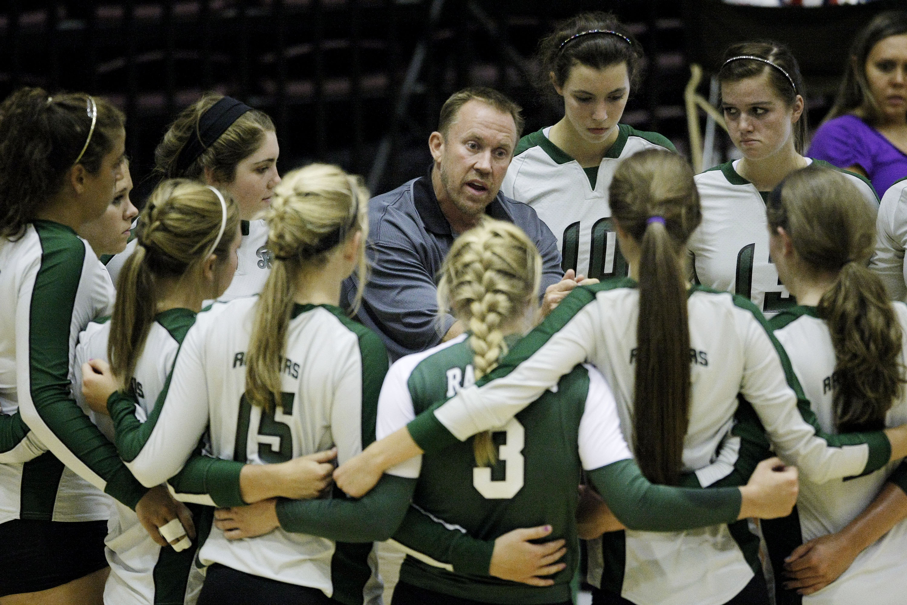 Reagan's Carter earns his 600th victory
