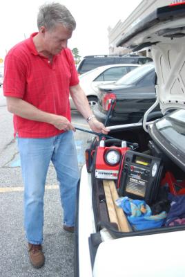 Walt Brinker rescues stranded motorists (w/photos)