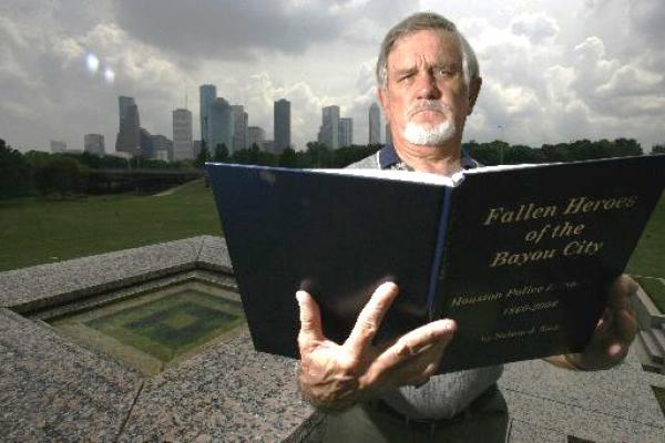Detective's work lets HPD officers live on