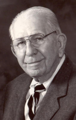 Murphy, 94, Texas newspaper executive