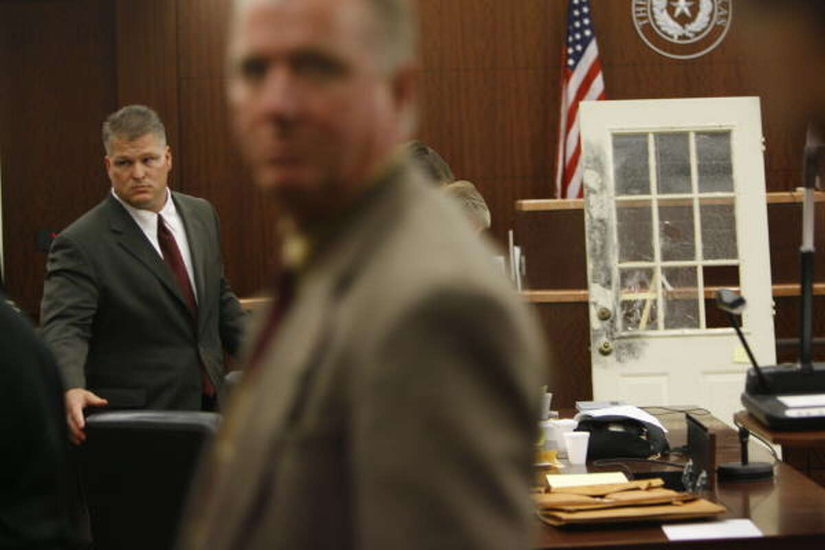 Lawyers spell out different scenarios in Temple trial