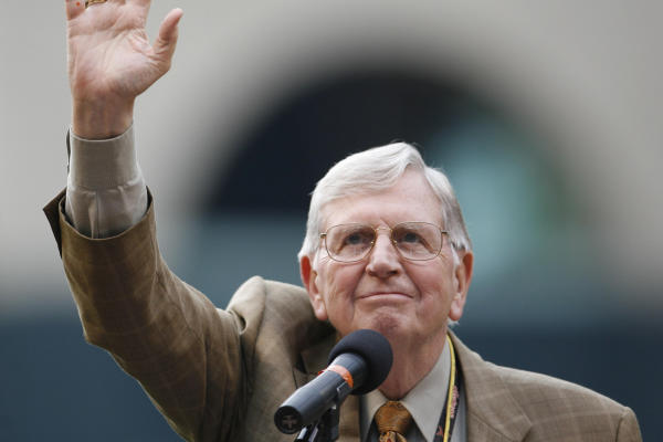 Milo Hamilton recovering from heart attack