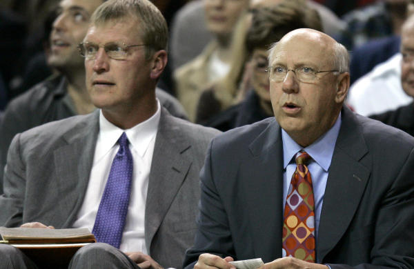 Adelman adds Sikma, three others to Rockets' staff