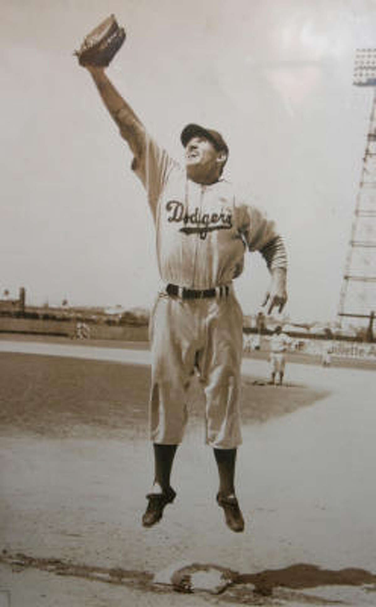 As Jackie Robinson made history, Texan became a footnote
