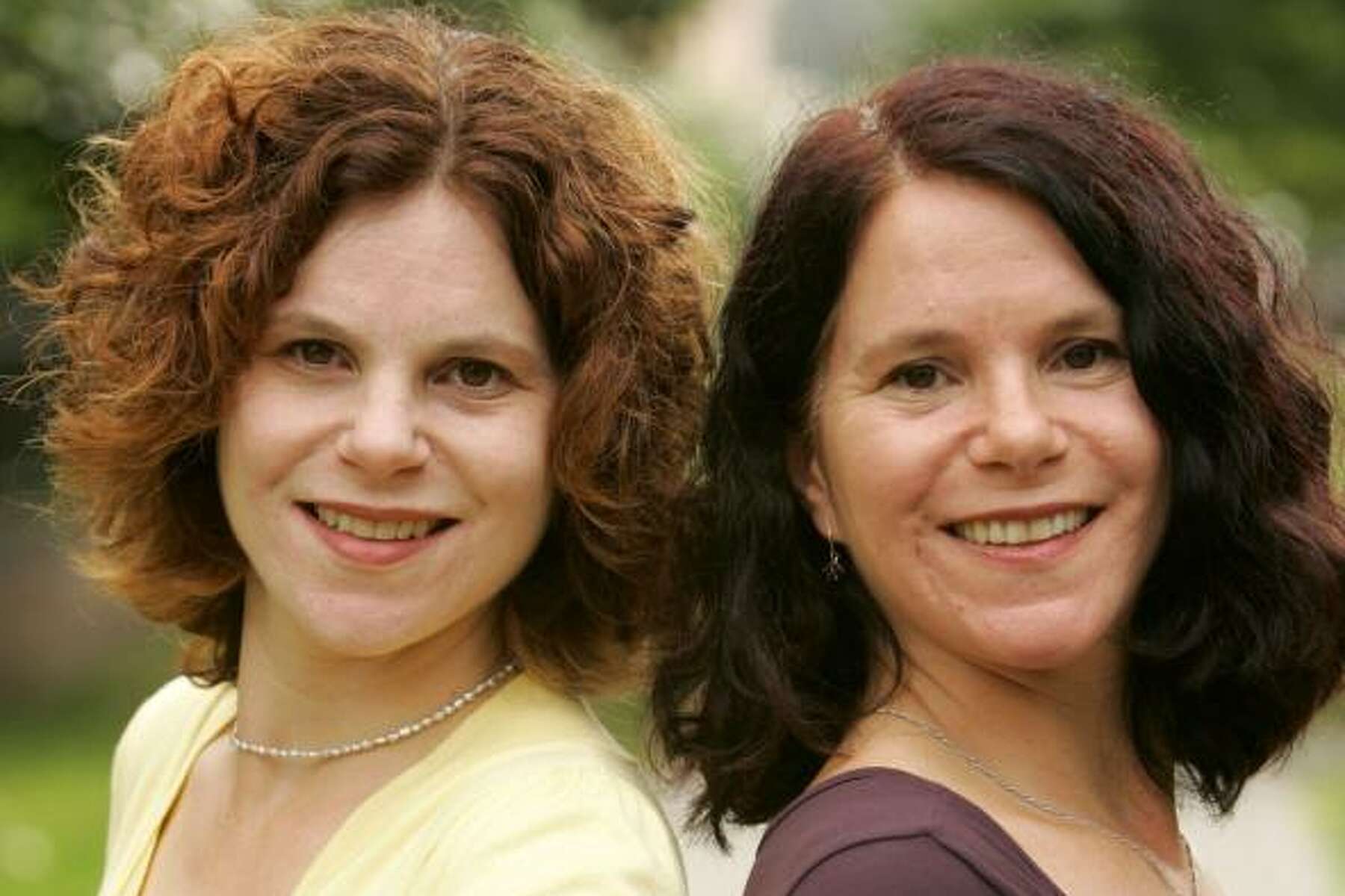 Can Dogs Tell Identical Twins Apart