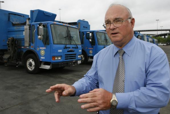 Houston's solid waste director is retiring