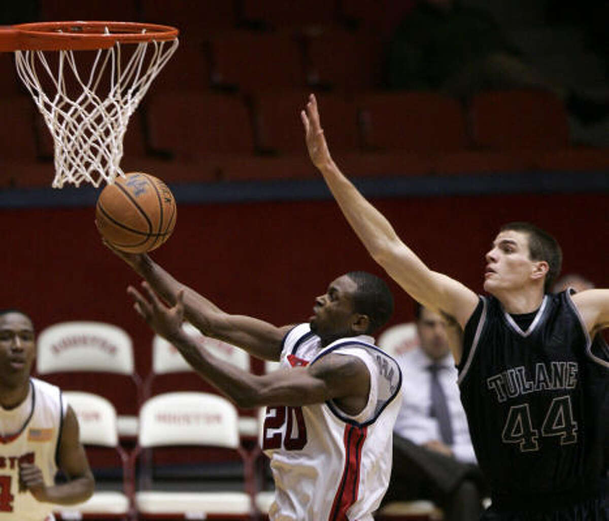 Readers draft best UH men's basketball players in history