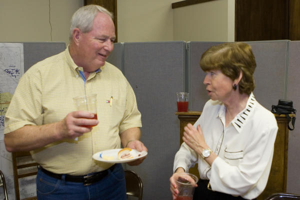 Spring Branch says 'thanks' to retired police officer (w/photos)