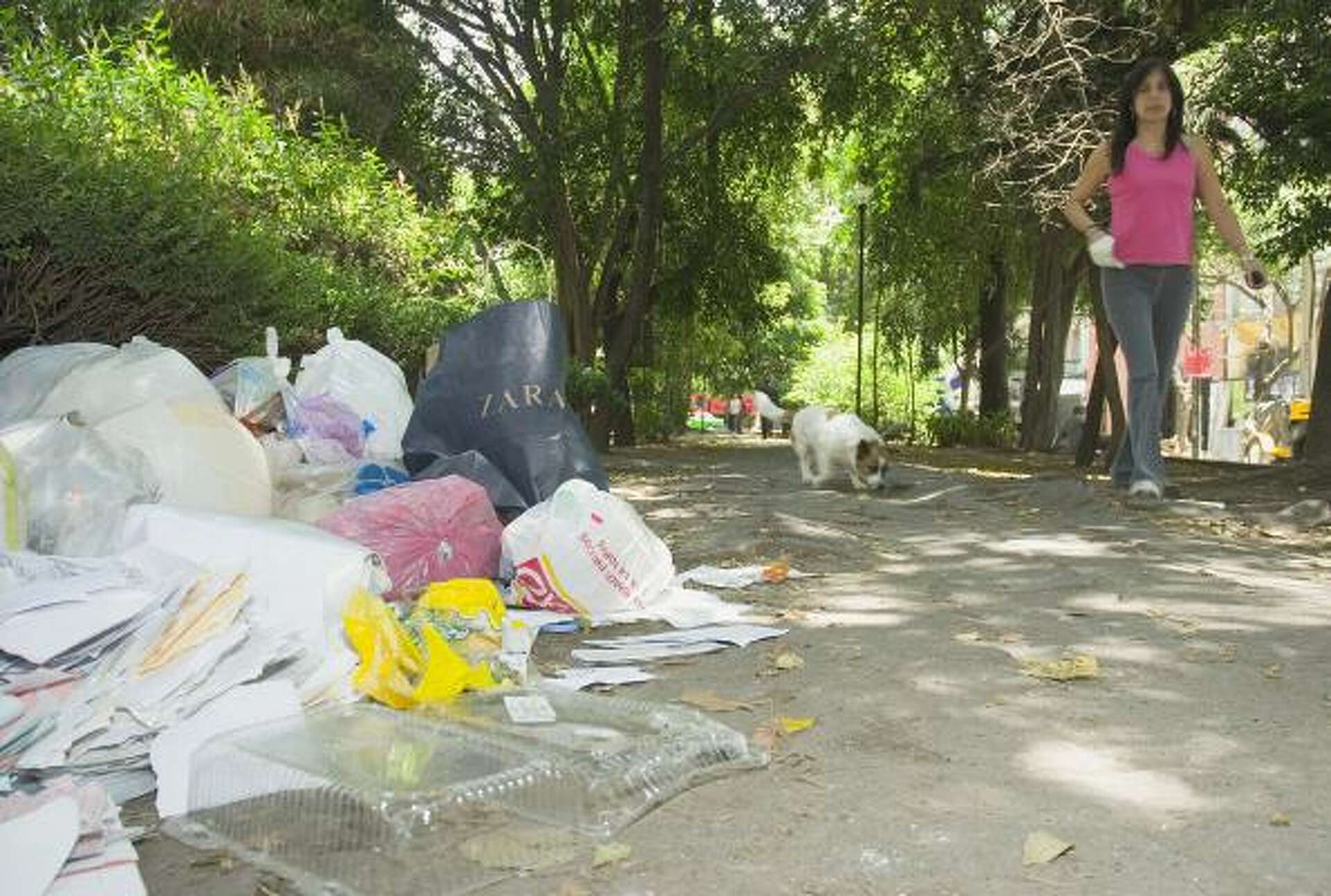 Litter choking streets throughout Mexico