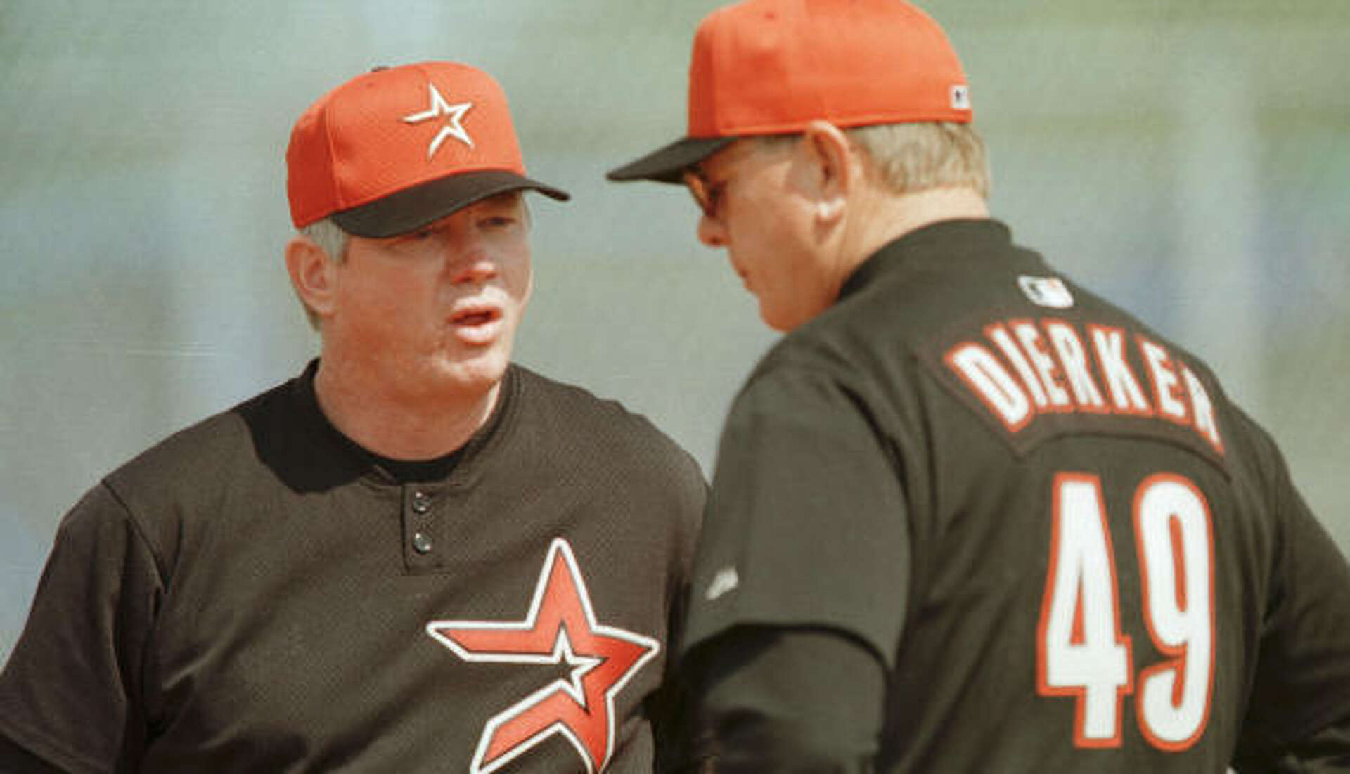 Vern Ruhle, ex-Astros pitcher and coach, dies