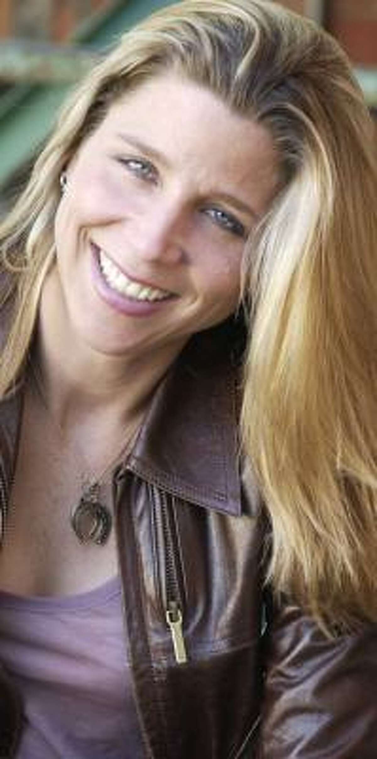 An independent spirit helps Terri Hendrix's career