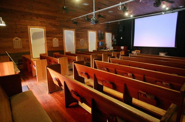 Aurora Picture Show founders looking for new venue