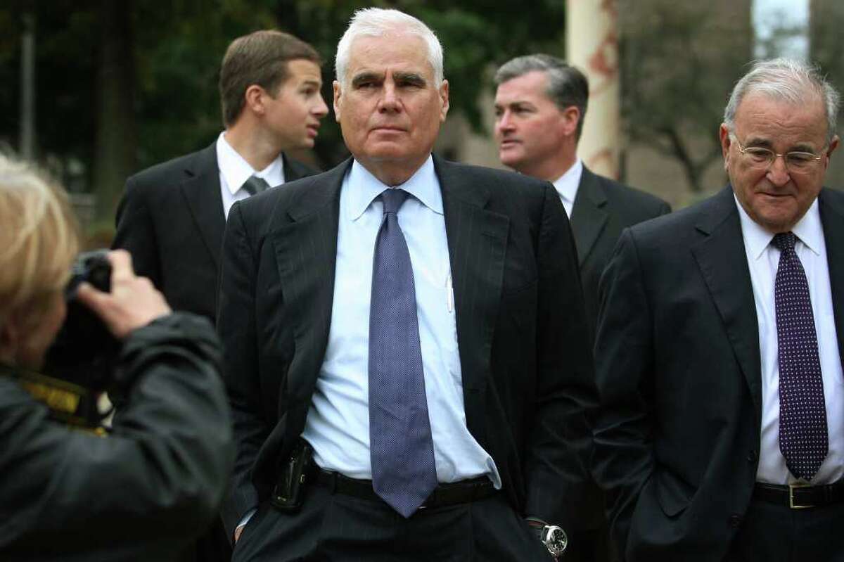 Scinto offering self-help tips to fellow prison inmates