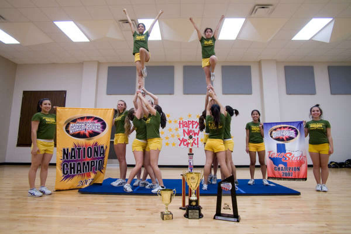 Spring Woods High cheerleaders win at state, national tourneys