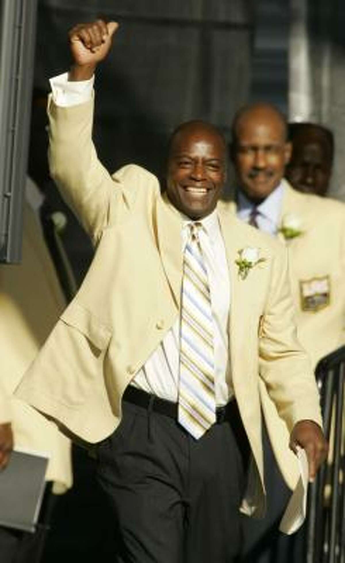 DARRELL GREEN: FROM THE FIELD TO THE HALL OF FAME