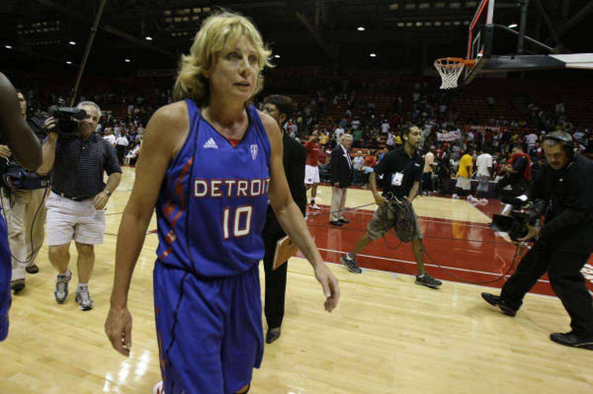 Hall of Famer Nancy Lieberman to coach team in BIG3 league