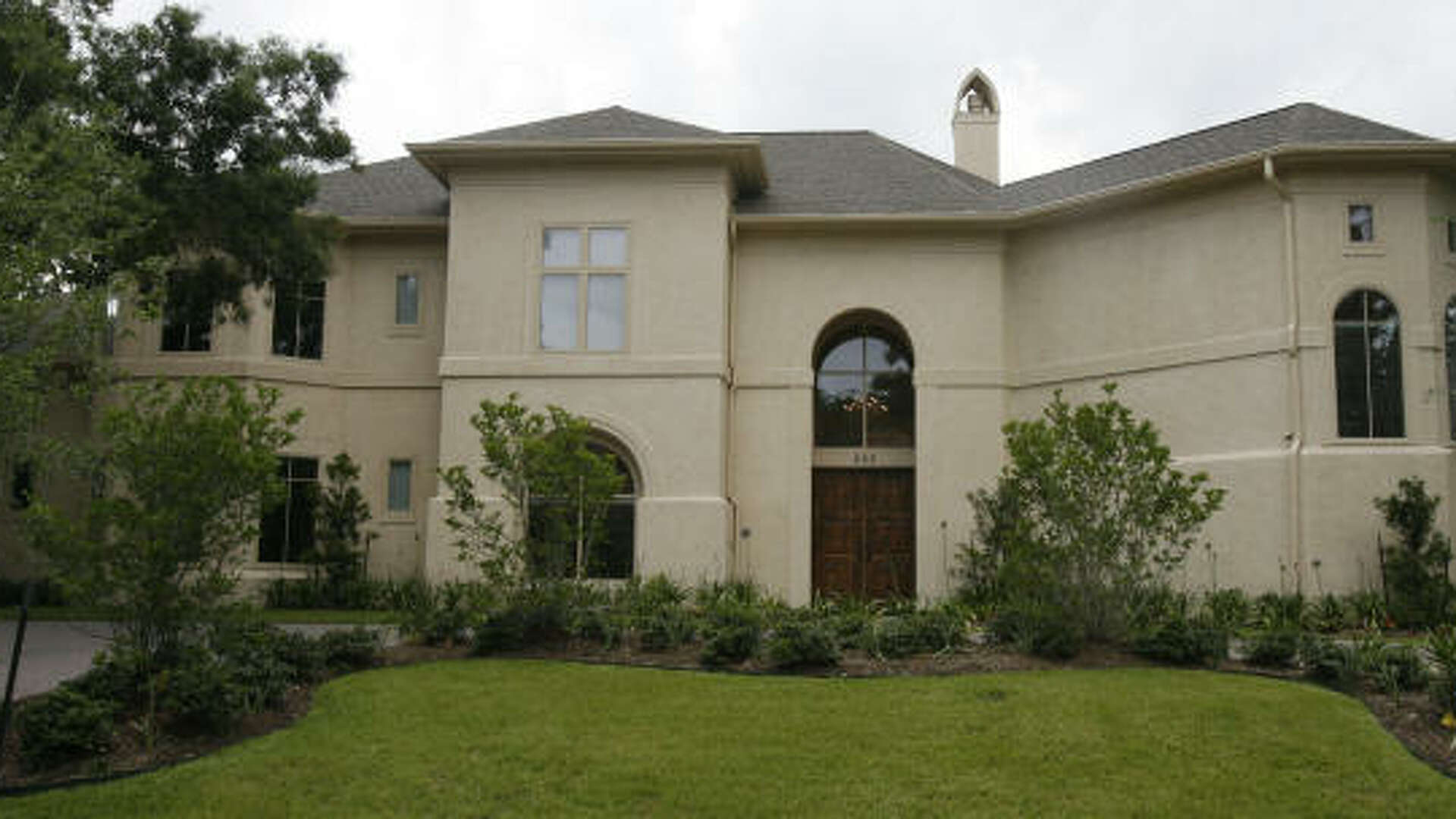 Texans rookie Williams buys house from Slade