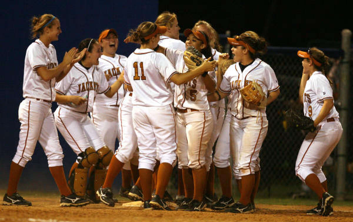 HIGH SCHOOL PLAYOFF GAMES