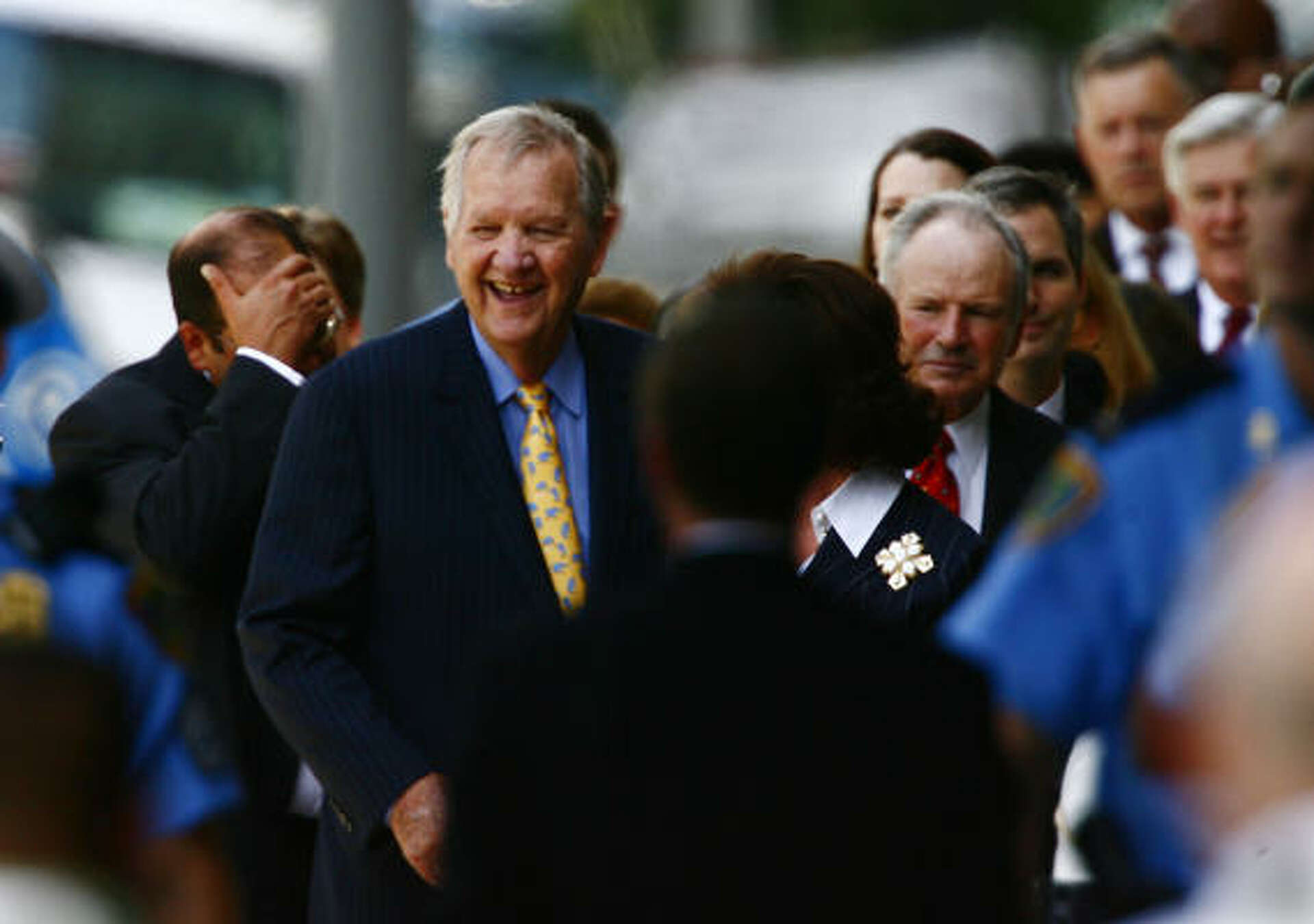 Former Houston mayor Bob Lanier has died