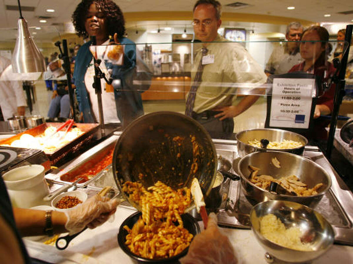 Hospital eateries transform menus with fresh fare