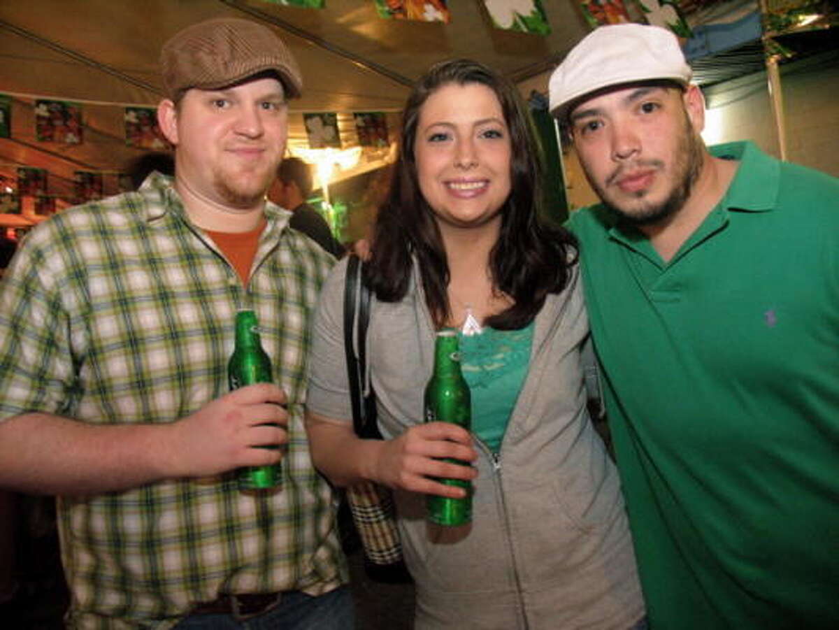 Meet Stats and Griff's: two very different sports bars