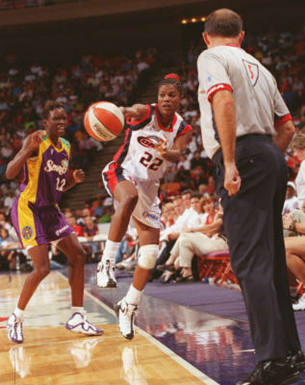 For Sheryl Swoopes, Basketball Hall of Fame induction caps legendary career