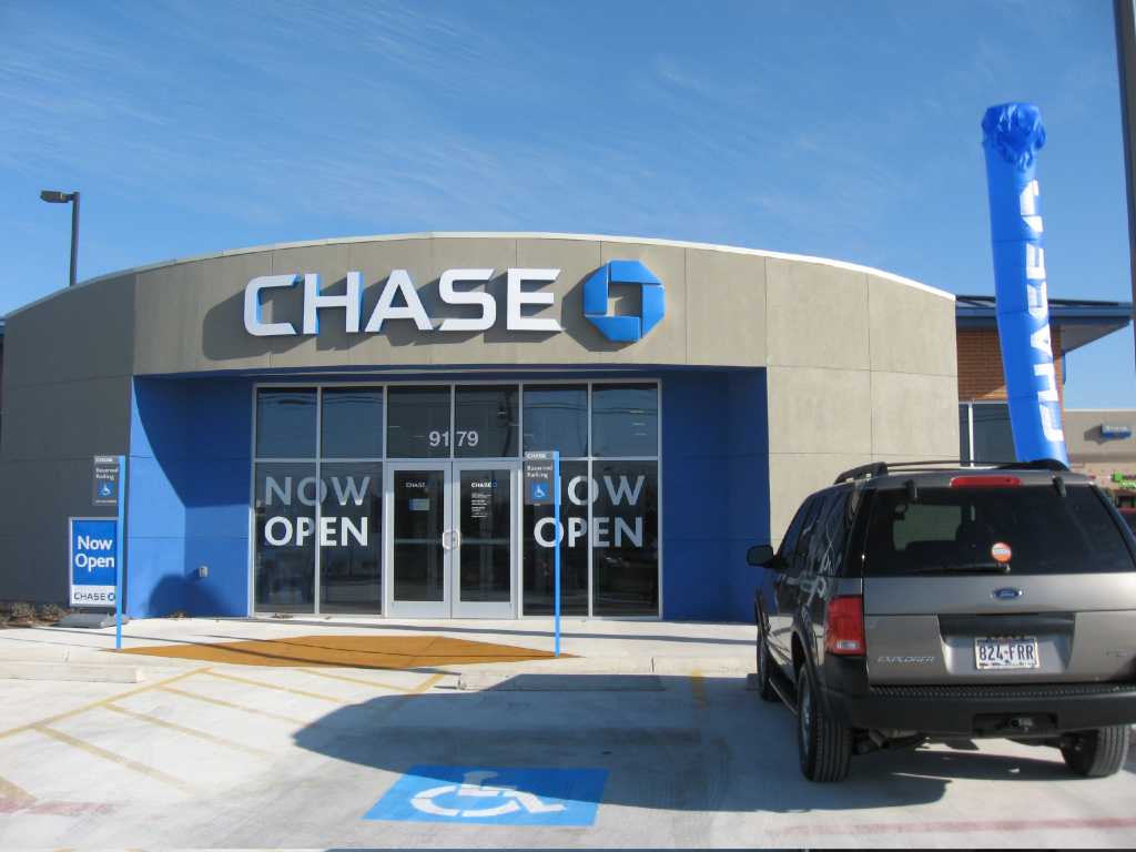 Chase adding475 jobs