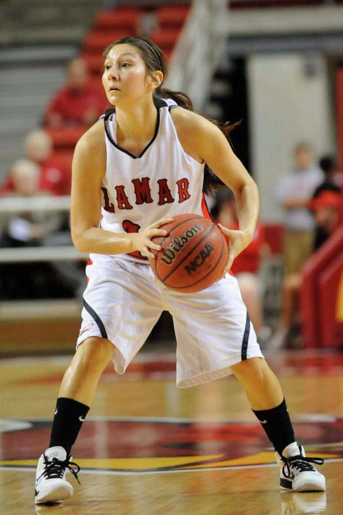 Plumley to play professionally in Italy