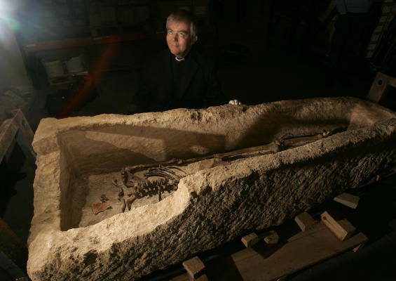 Rare sarcophagus, headless skeleton found in London
