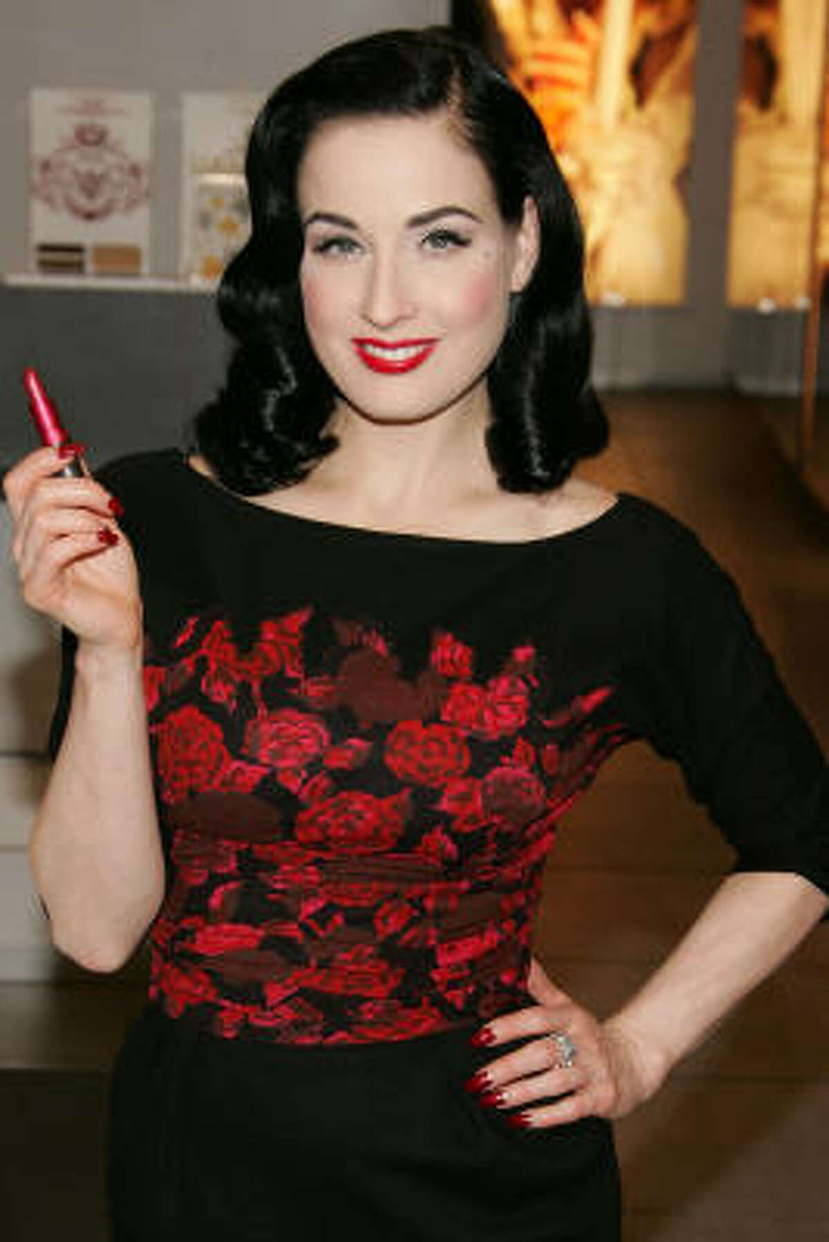 Burlesque star Dita Von Teese can’t stop, won’t stop