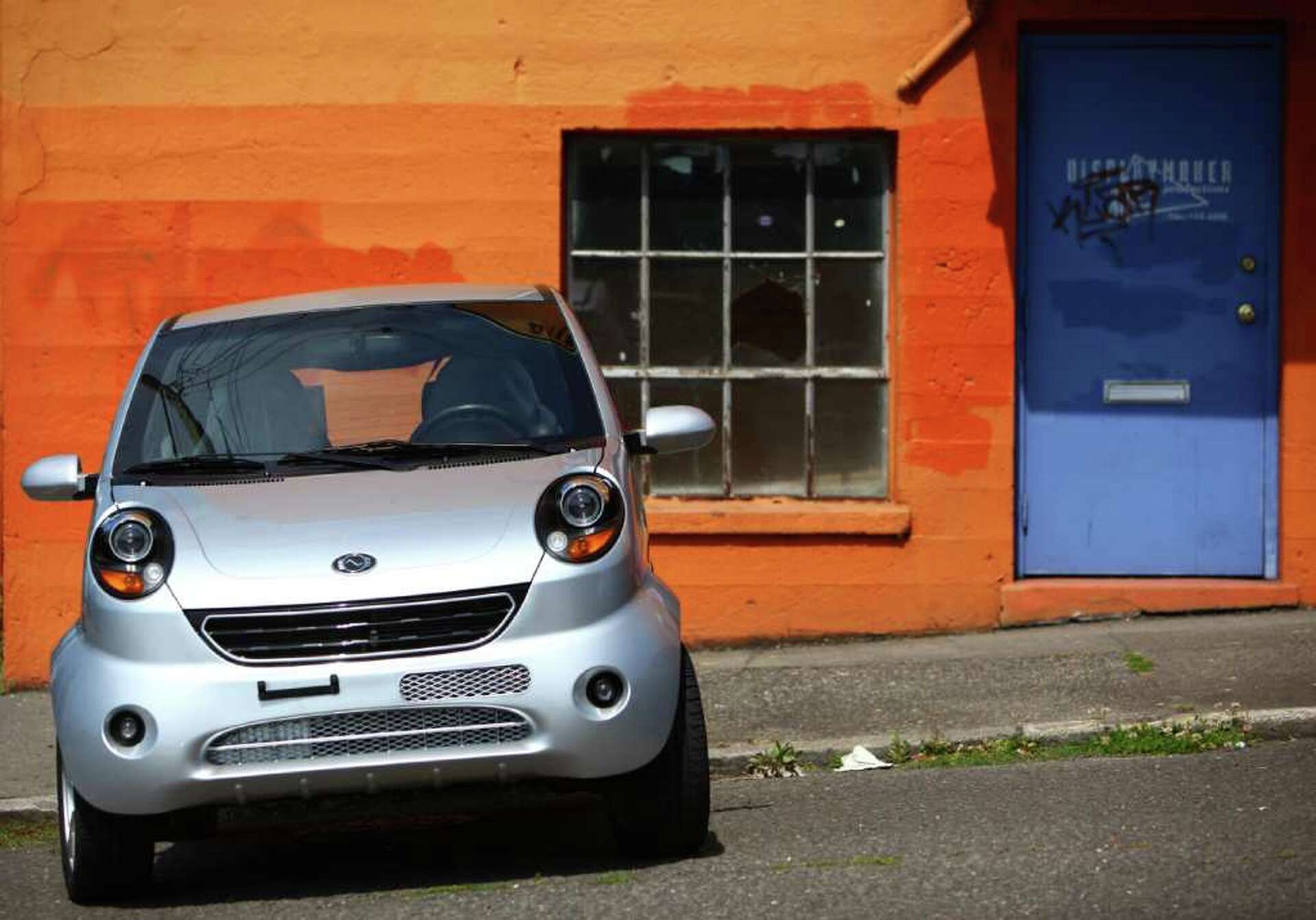 All-electric Wheego LiFe hits Seattle streets