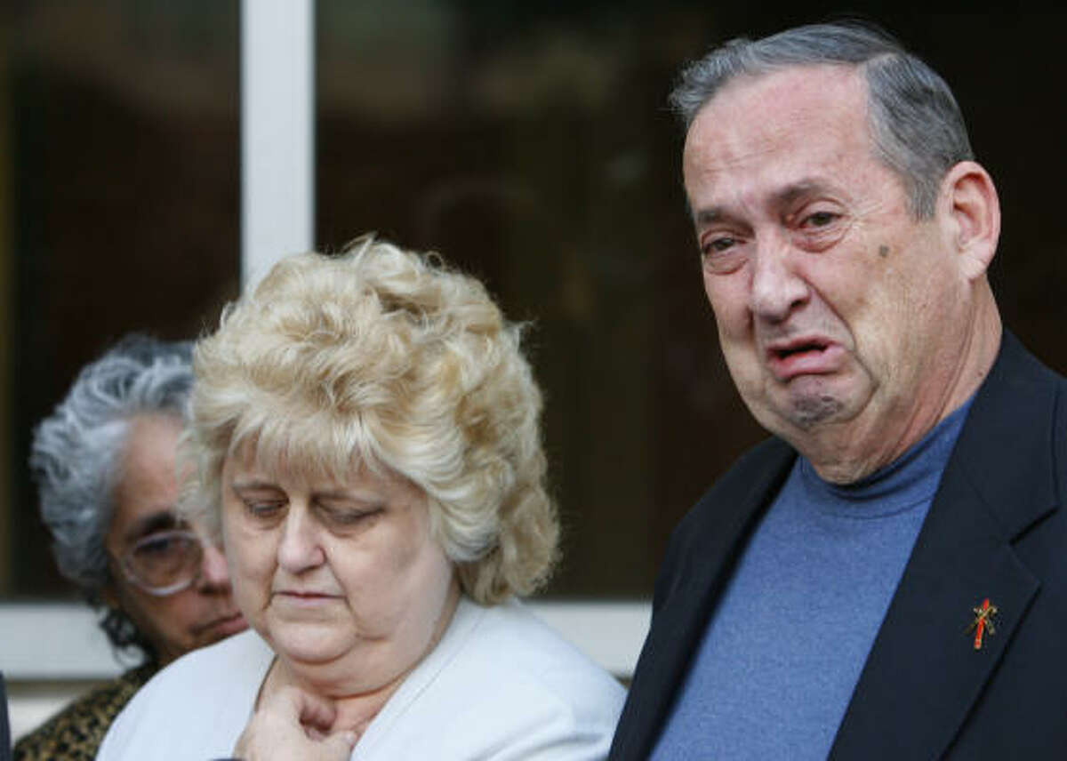 David Temple's second wife files for divorce amid murder retrial