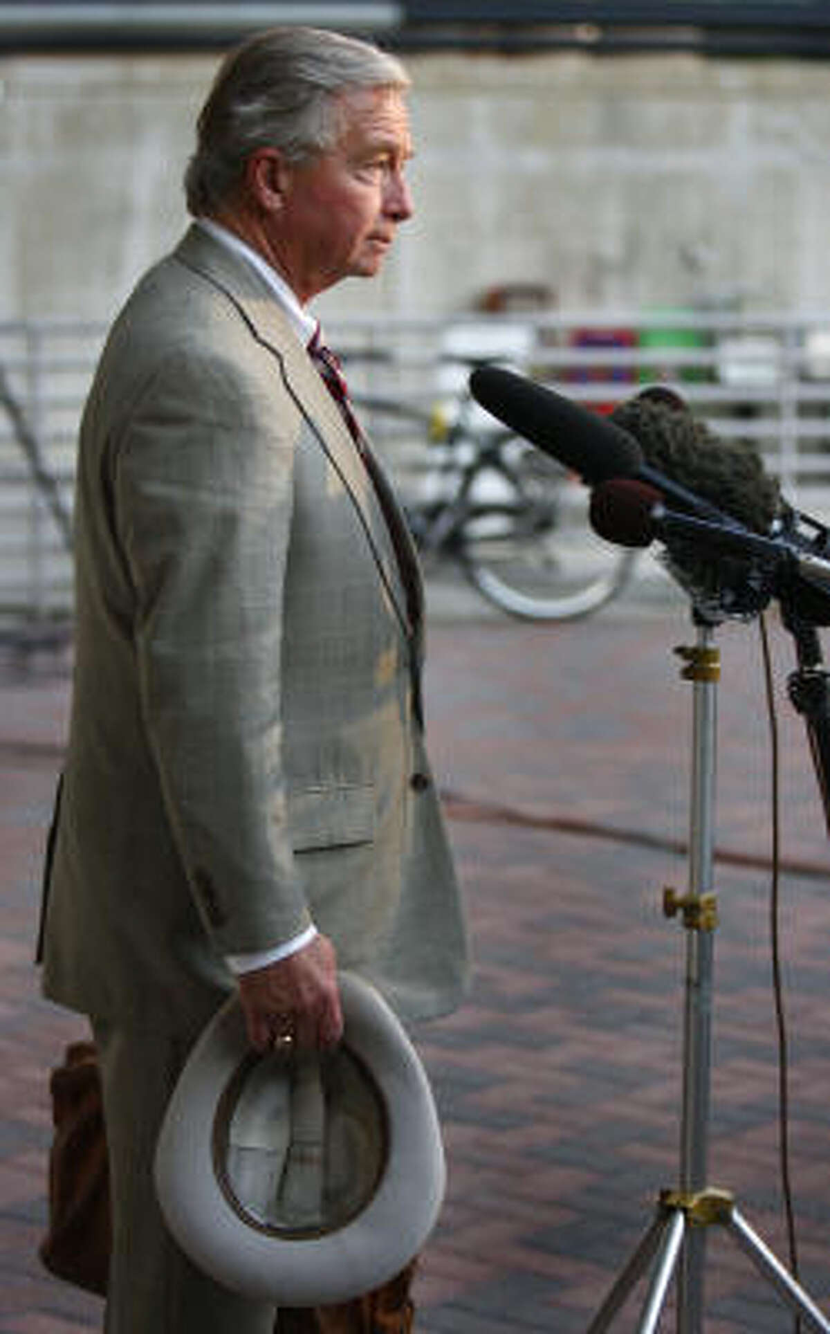 Lawyers want DA's office to step aside in Temple murder review