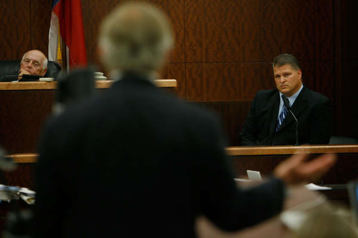 Lawyers want DA's office to step aside in Temple murder review