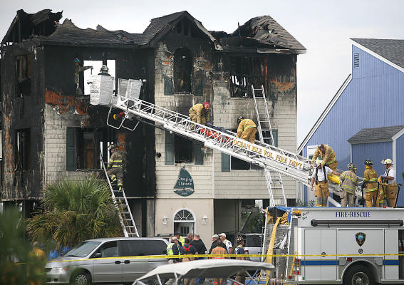 Deadly fire claims 7 college students