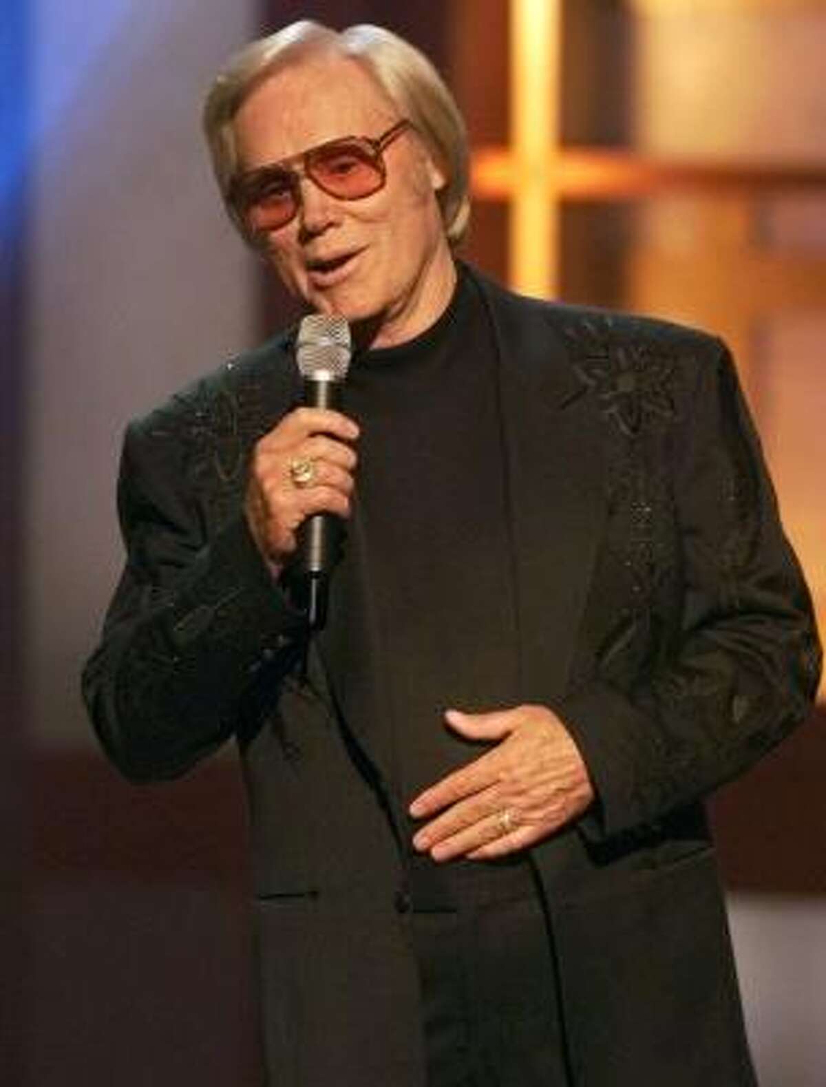 Country legend George Jones dies at 81