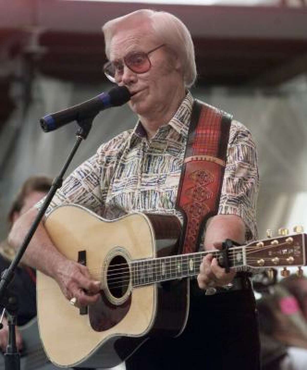 Country legend George Jones dies at 81