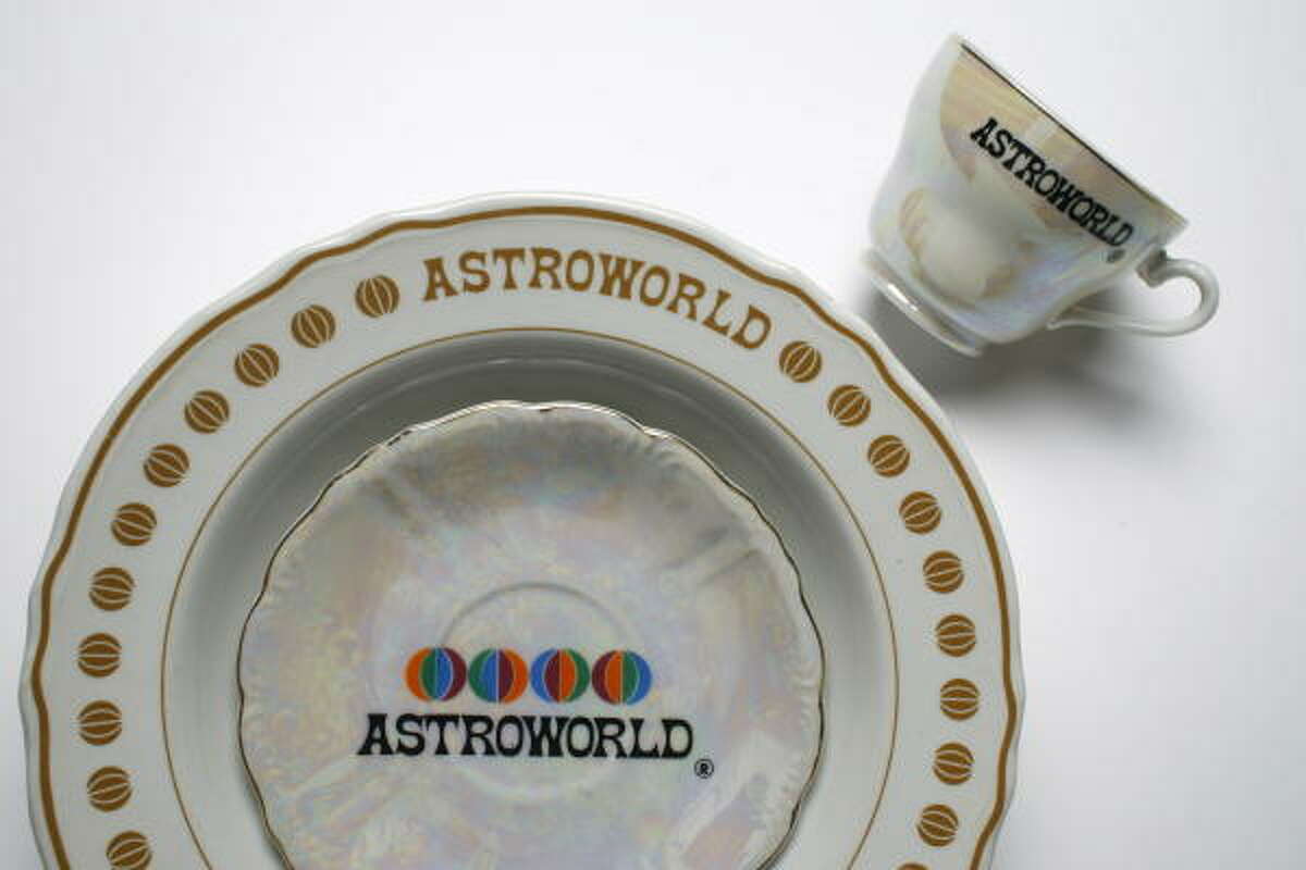 New AstroWorld exhibit at Houston library lets you relive the good ol' days