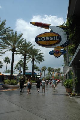Take a walk at CityWalk