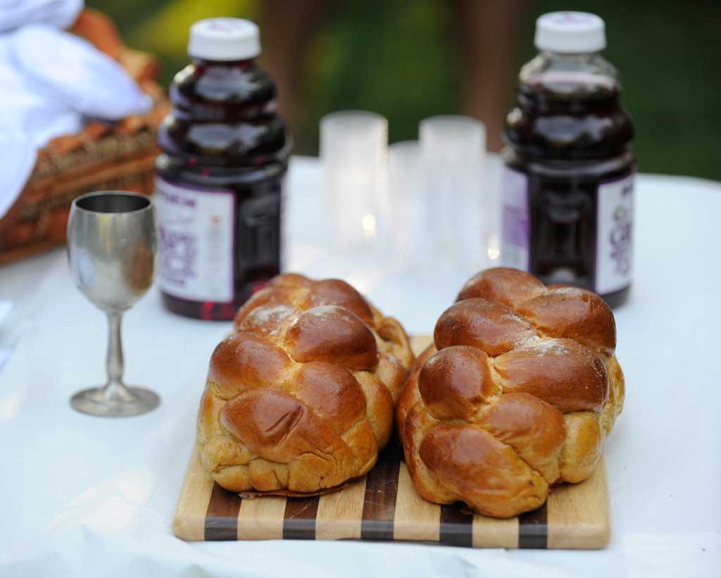 Greenwich's Temple Sholom ventures into the great outdoors